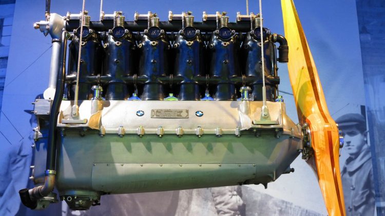 BMW, 100 ANOS – Autoentusiastas