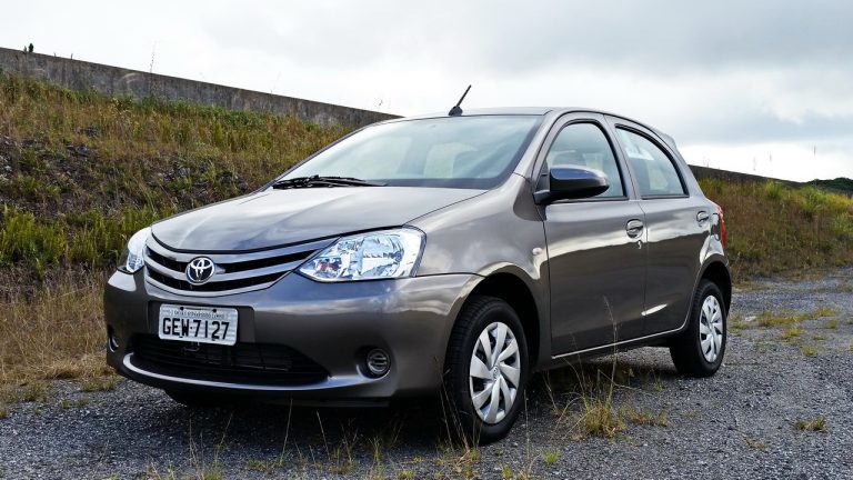 ETIOS 1,3 X AUTOMÁTICO, PERFEITO (COM VÍDEO) – Autoentusiastas