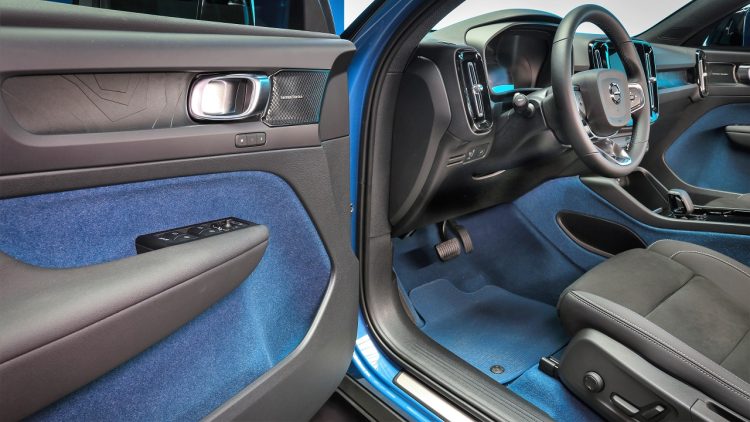 NOVO VOLVO C40 RECHARGE É APRESENTADO – Autoentusiastas