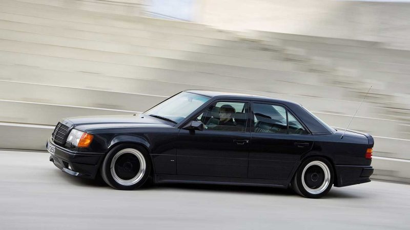 MERCEDES: 55 ANOS DA AMG, QUE VEIO DAS PISTAS PARA AS RUAS ...