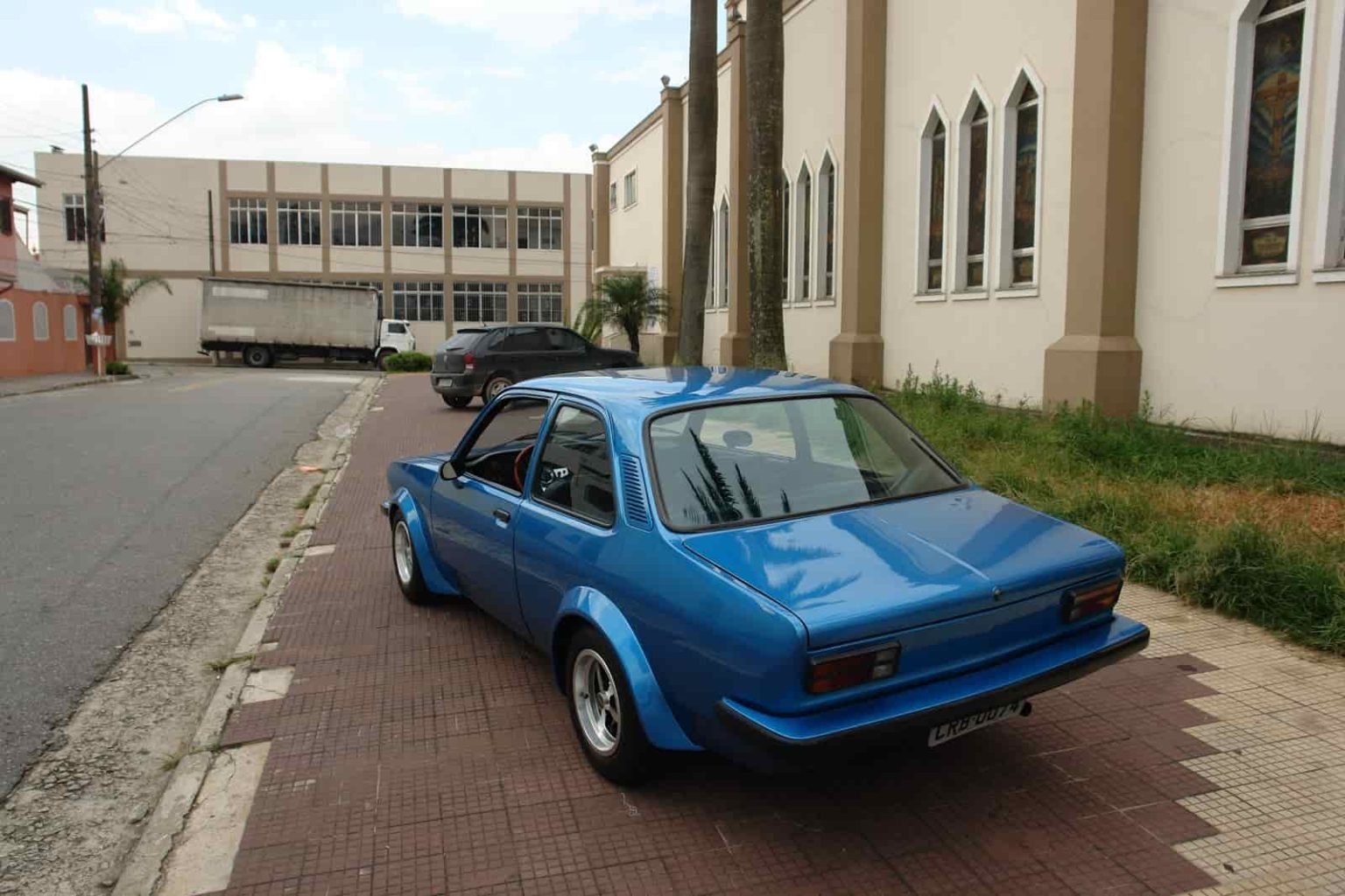 CHEVETTE 1.7 SILPO: SOLUÇÃO PARA O BAIXO DESEMPENHO DO PEQUENO ...