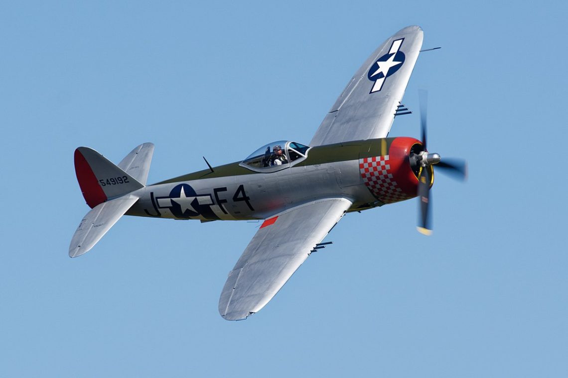 THUNDERBOLT P-47, O RAIO AMERICANO NOS CÉUS DA EUROPA – Autoentusiastas