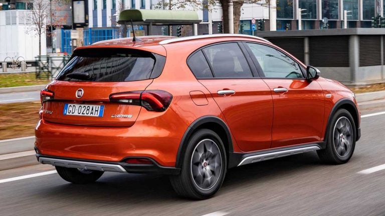 FIAT TIPO USA MOTOR FIREFLY TURBO EM SISTEMA HÍBRIDO – Autoentusiastas