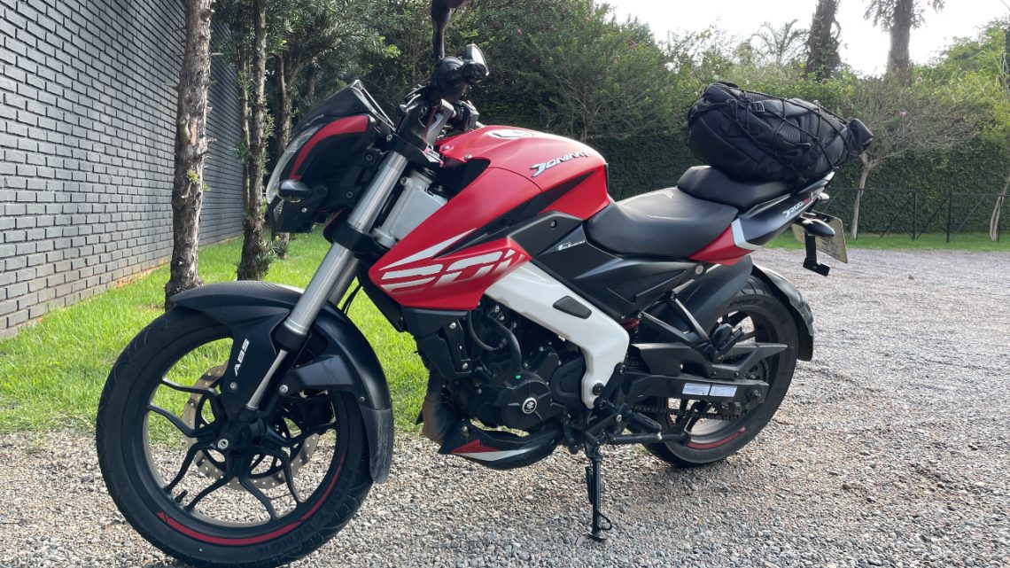 BAJAJ DOMINAR 200, PRIMEIRAS IMPRESSÕES – Autoentusiastas