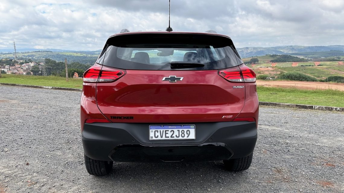 TRACKER RS 1,2-L TURBO, NO USO (COM VÍDEO) – Autoentusiastas