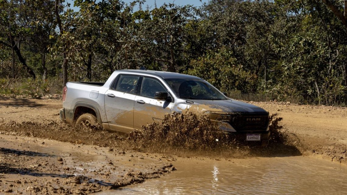 RAMPAGE, A NOVA PICAPE RAM NO TAMANHO CERTO PARA O BRASIL (COM VÍDEO ...