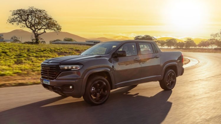 RAMPAGE, A NOVA PICAPE RAM NO TAMANHO CERTO PARA O BRASIL (COM VÍDEO ...