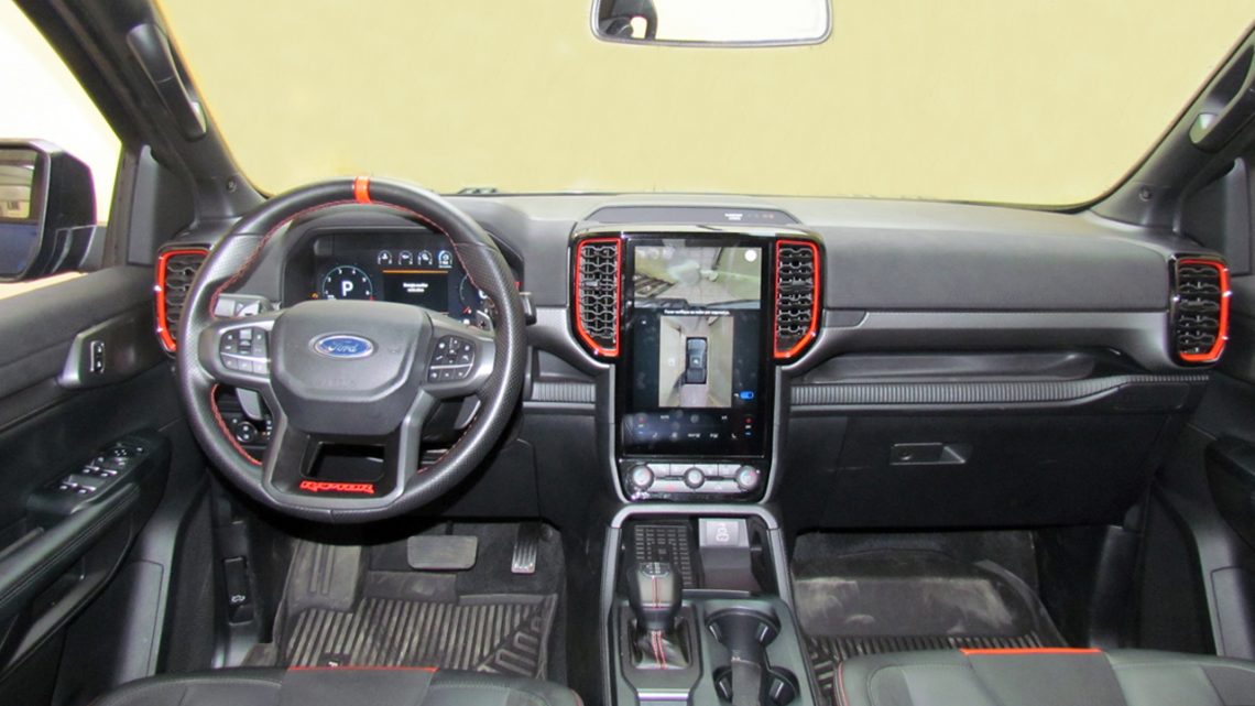 FORD RANGER RAPTOR, A PICAPE QUE ACELERA DE VERDADE – Autoentusiastas