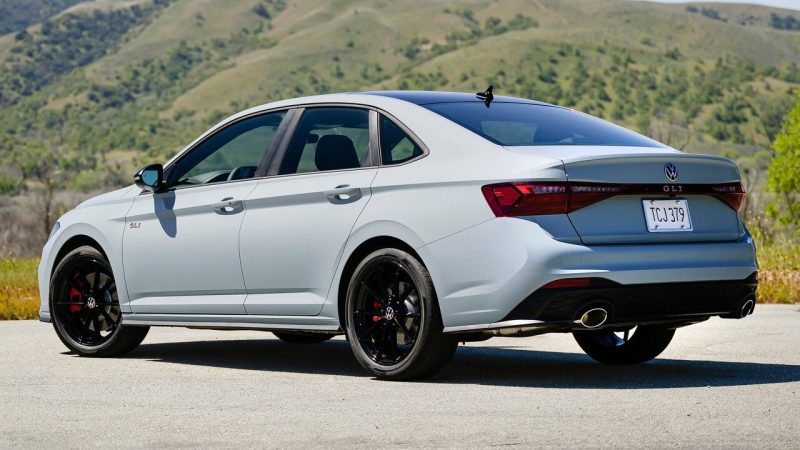 VW JETTA GLI 2025 – Autoentusiastas