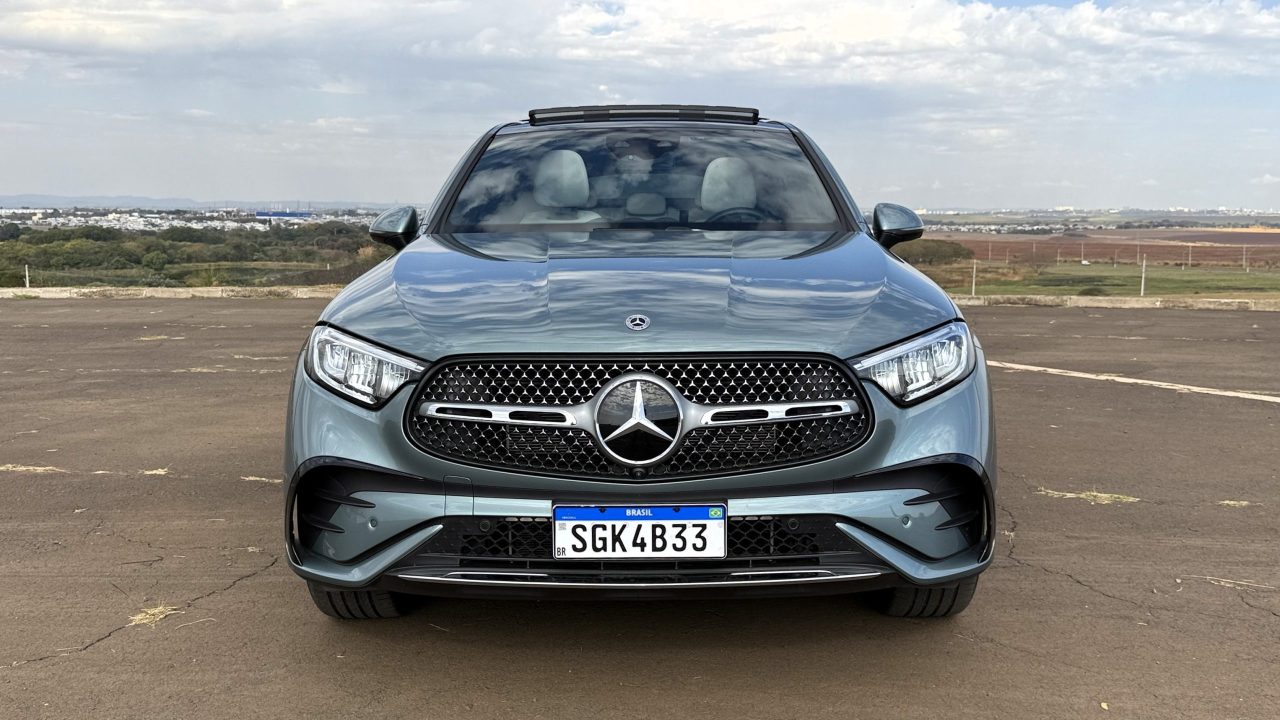 MERCEDES-BENZ GLC 300 COUPÉ AMG LINE TRAZ ESPORTIVIDADE, LUXO E ...
