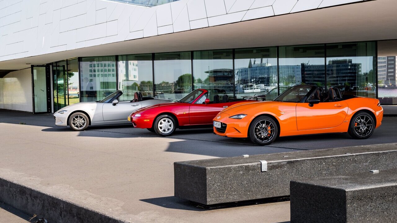 TOM MATANO, DESIGNER E ‘PAI’ DO MAZDA MIATA, MORRE AOS 77 ANOS ...